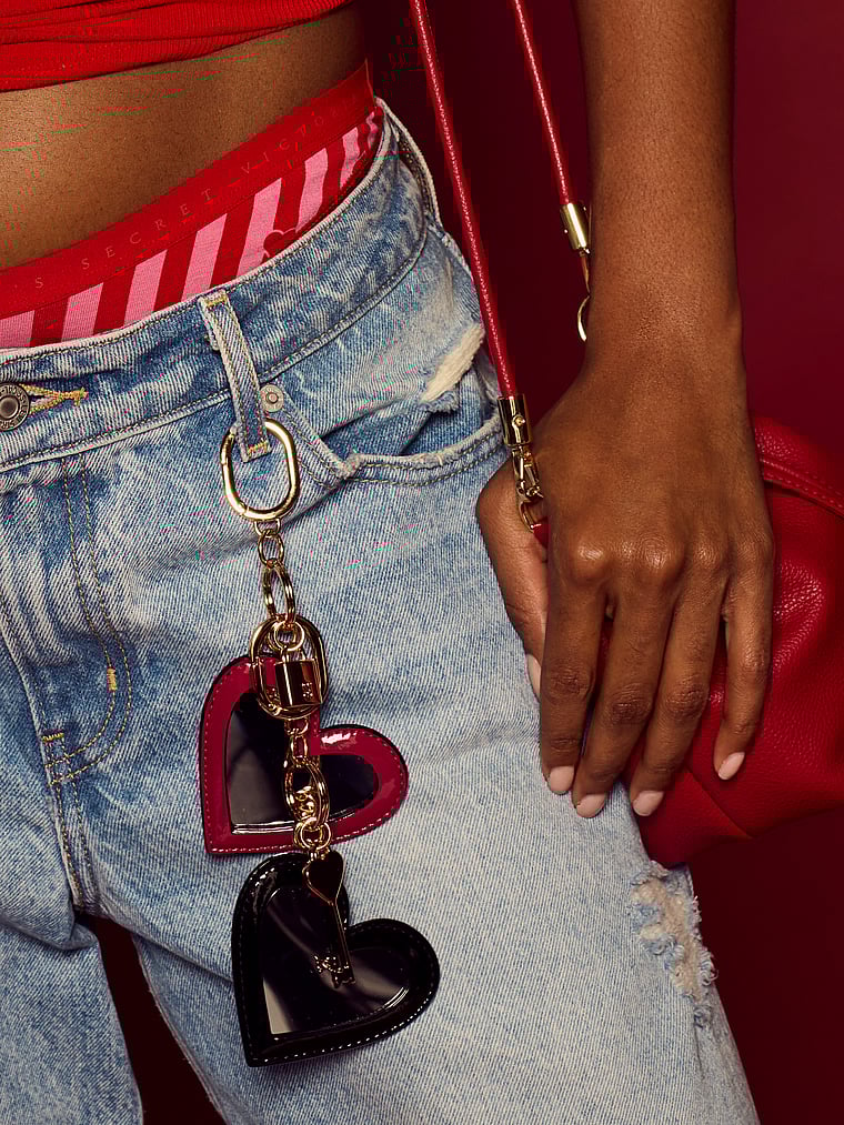 Buy Key to Your Heart Bag Charm Keychain Gift Set, Vday - Order Gift ...